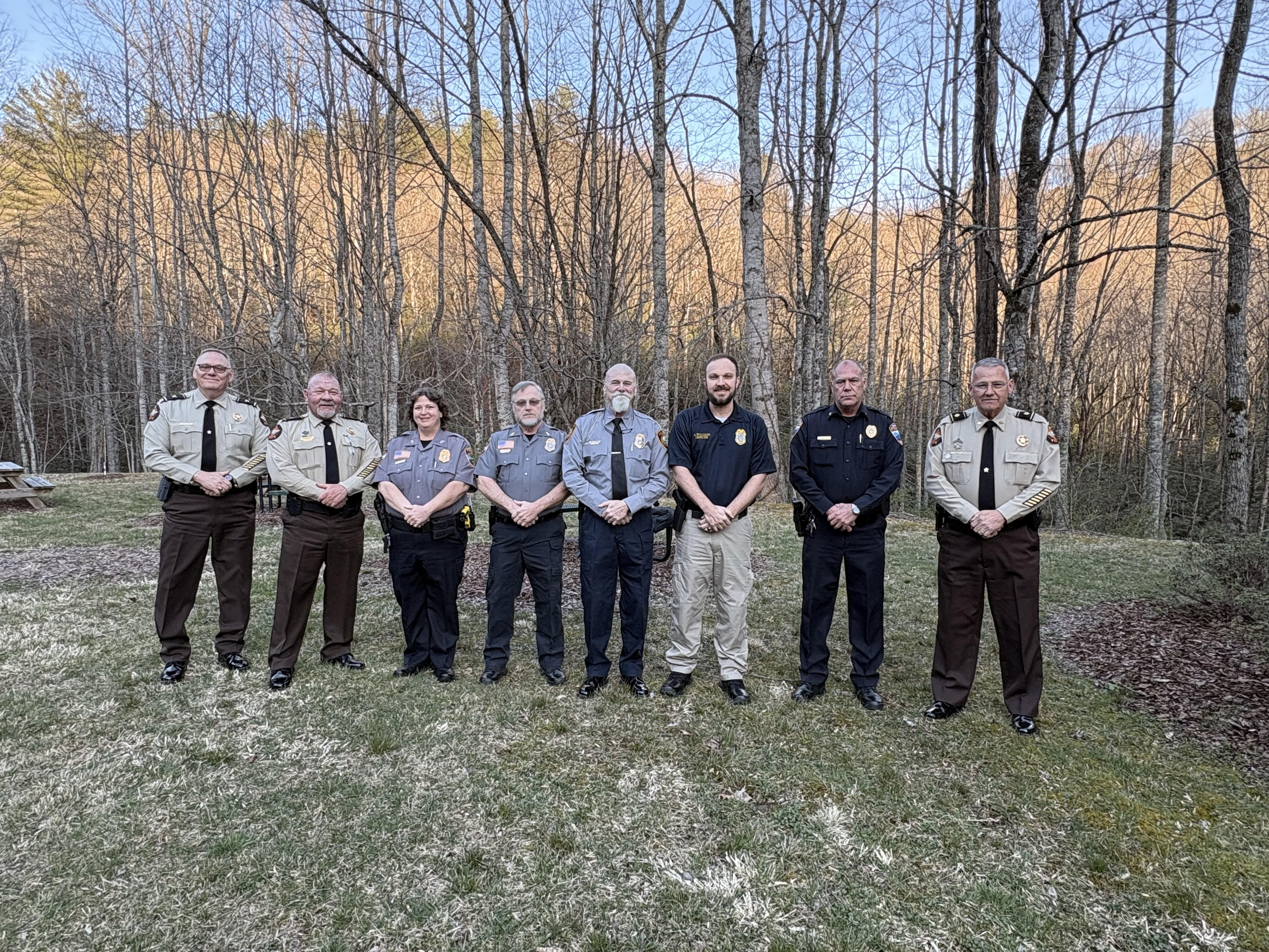 Sky Valley police officers sworn-in by sheriff as Rabun County deputies ...